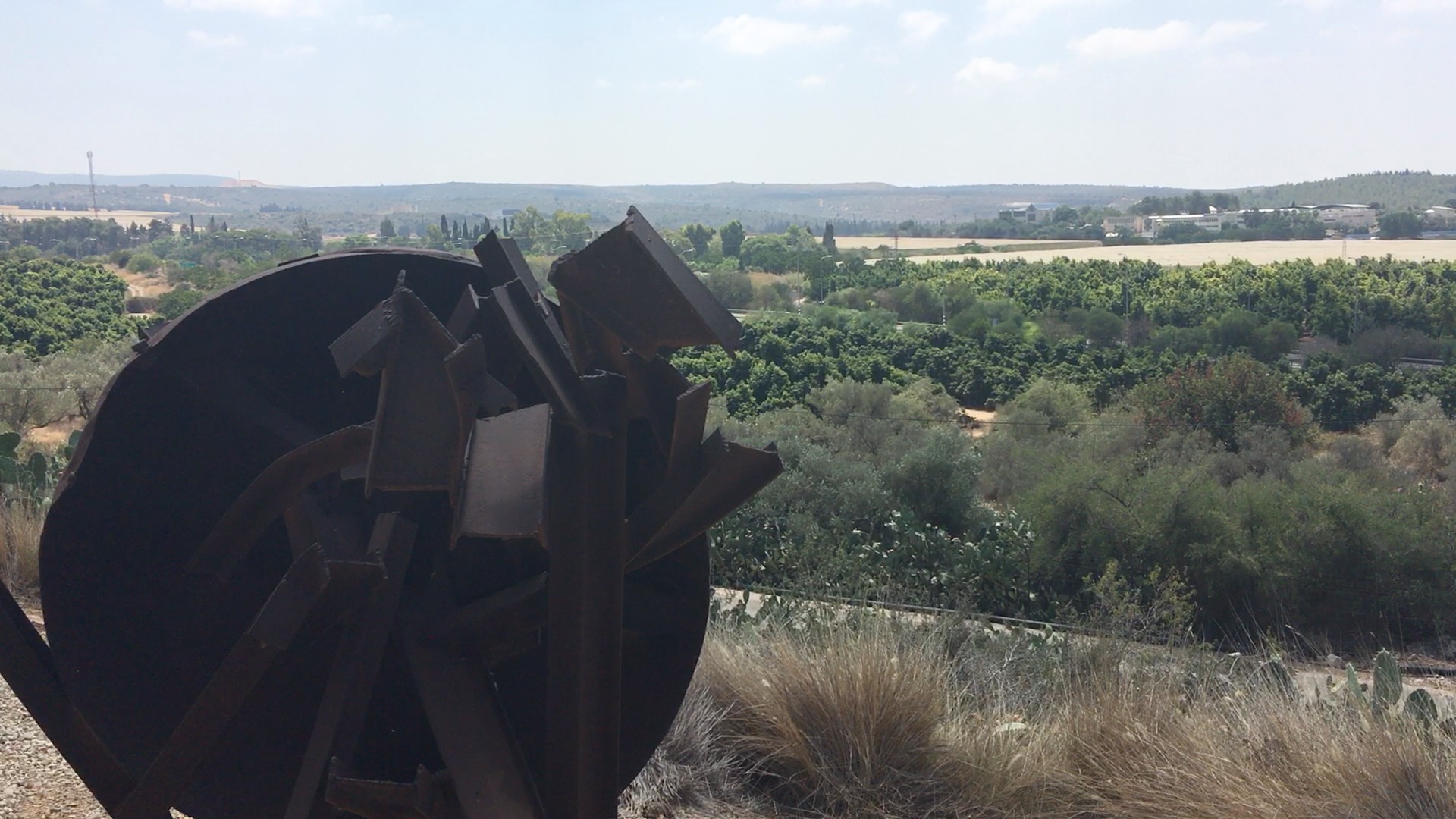 Cabri: Art in the Country - Cultural Daily