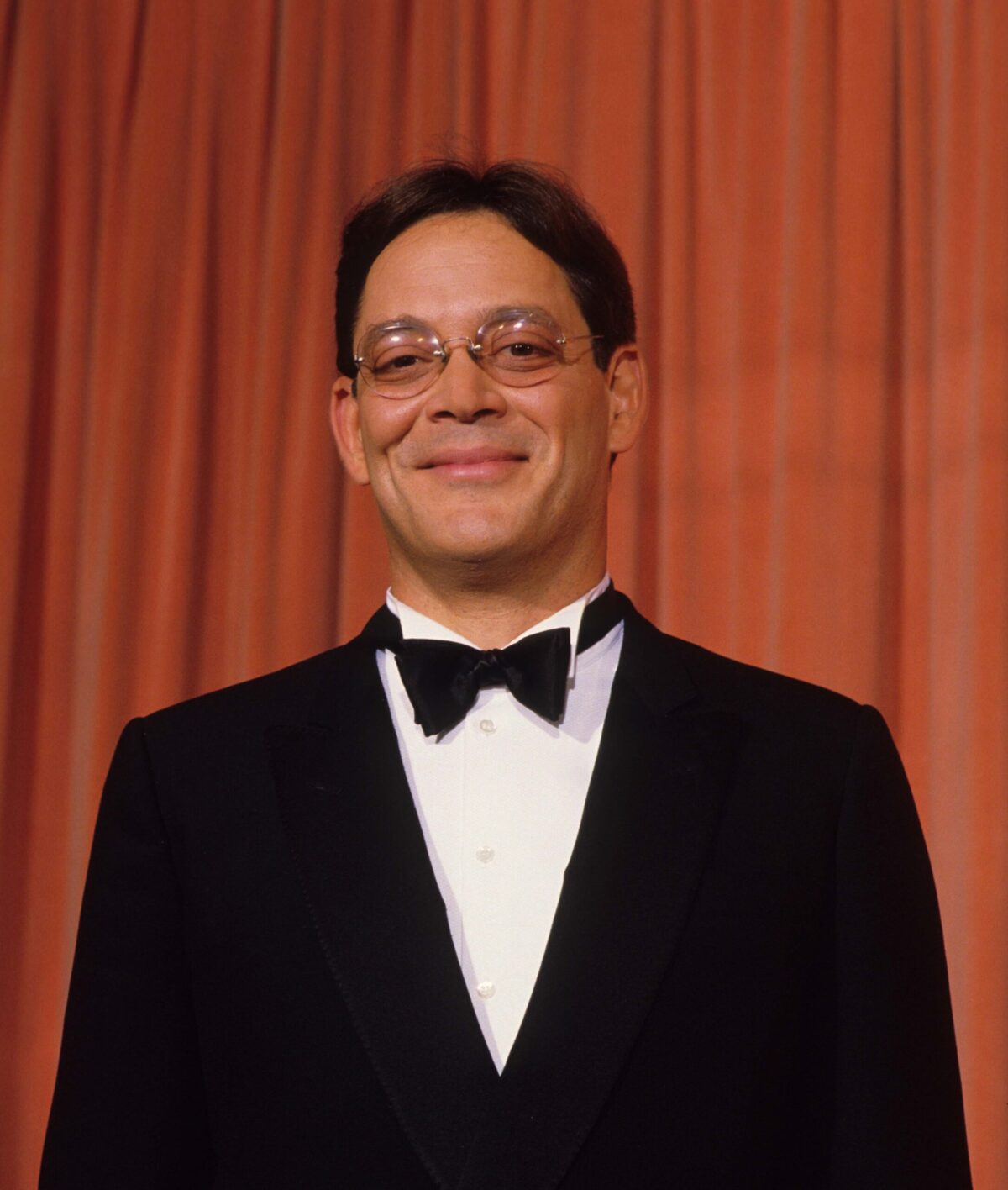 Elisa Leonelli Remembers Raúl Juliá - Cultural Daily